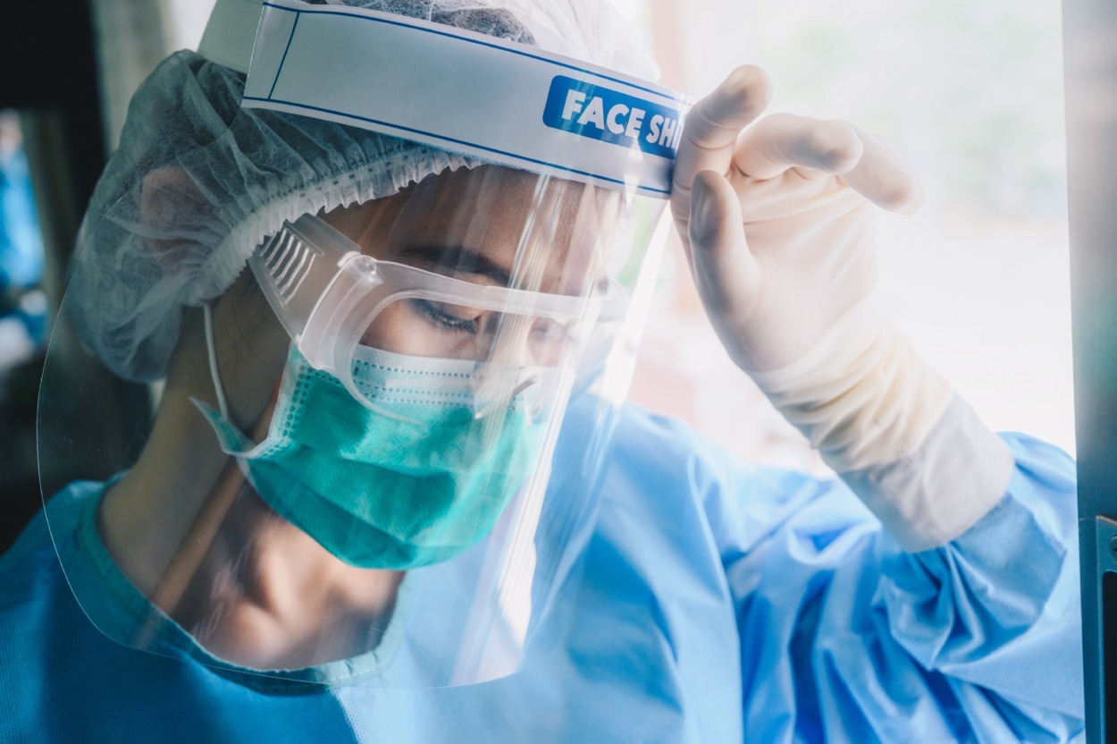 Types of Medical Eye Protection: Safety Options for Healthcare ...